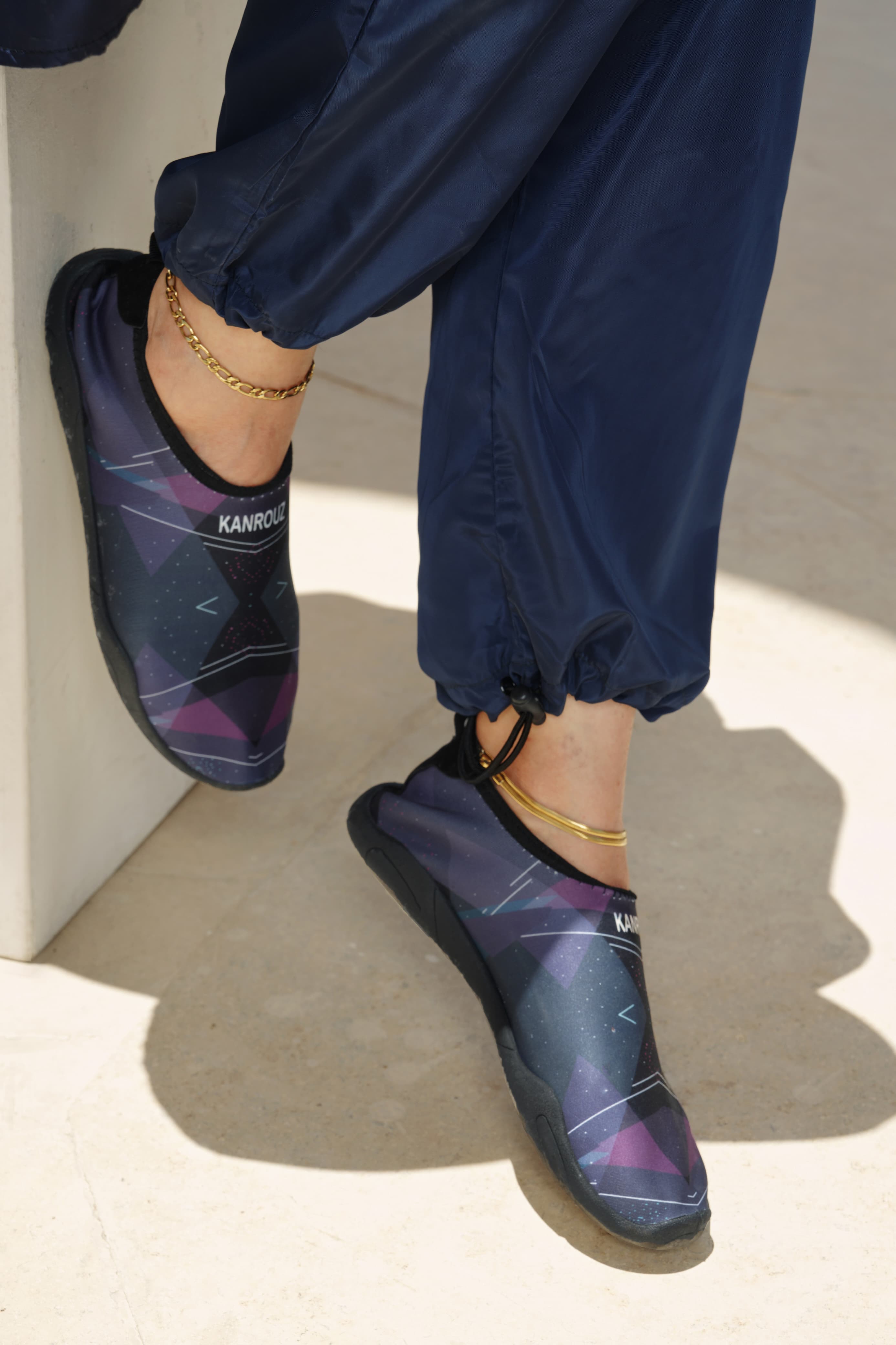 SPACE Shoes – KANROUZ