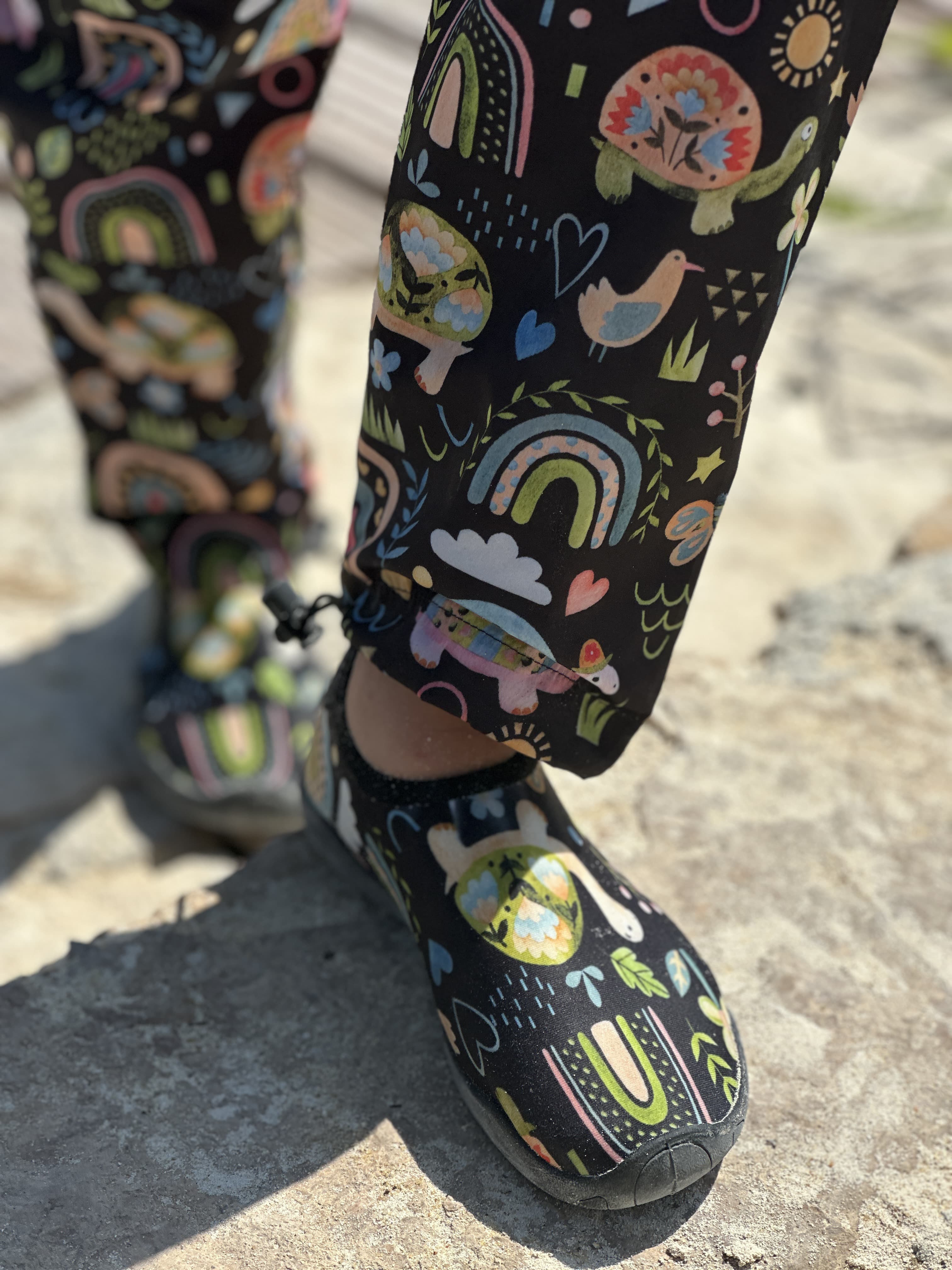 TURTLE SHOES – KANROUZ